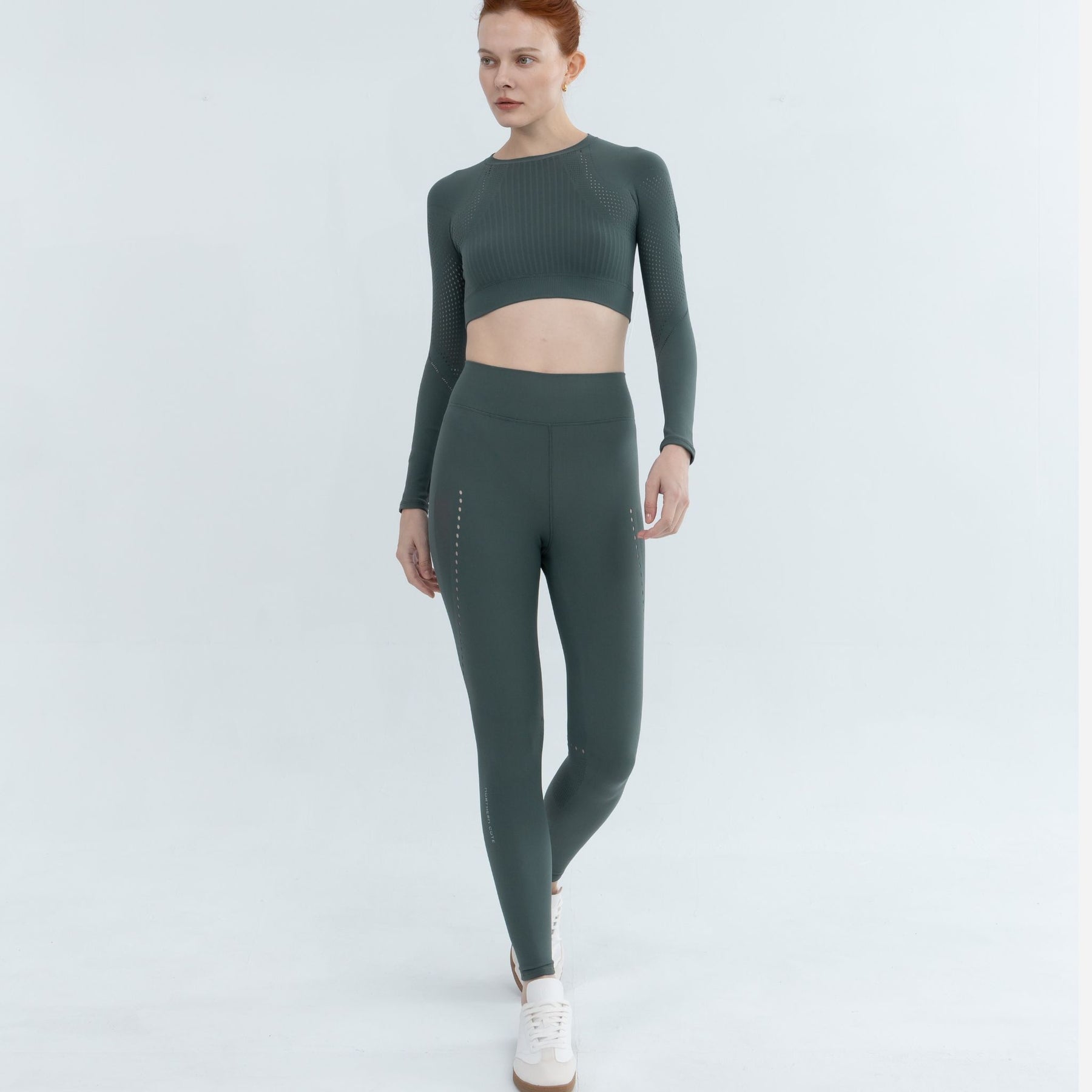 Northern Cote | Cropped Pullover | Cropped Long Sleeves | Cropped ...